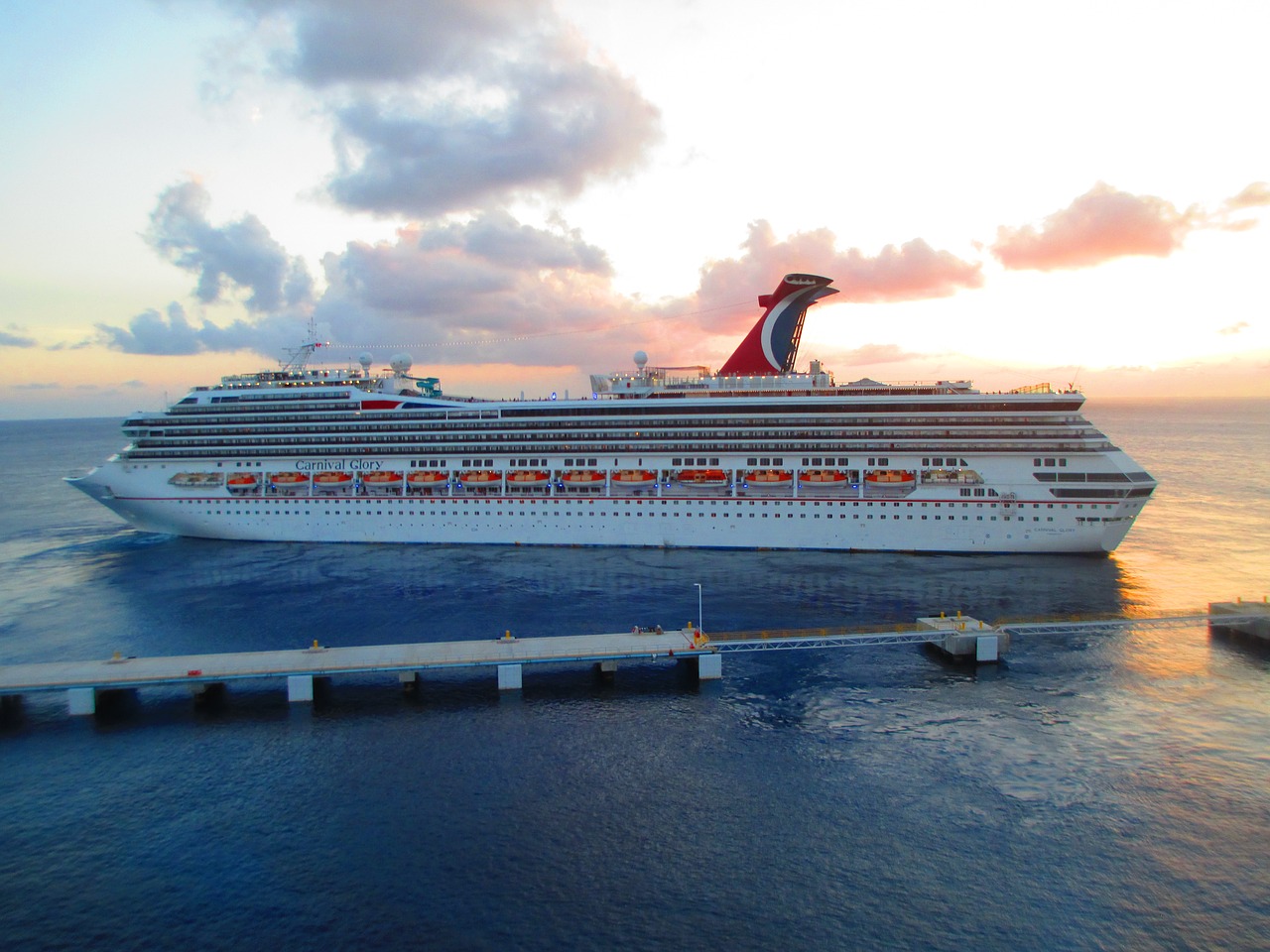  EXPIRED 400 Back On 1500 With Carnival Princess Holland America Line Seabourn And 