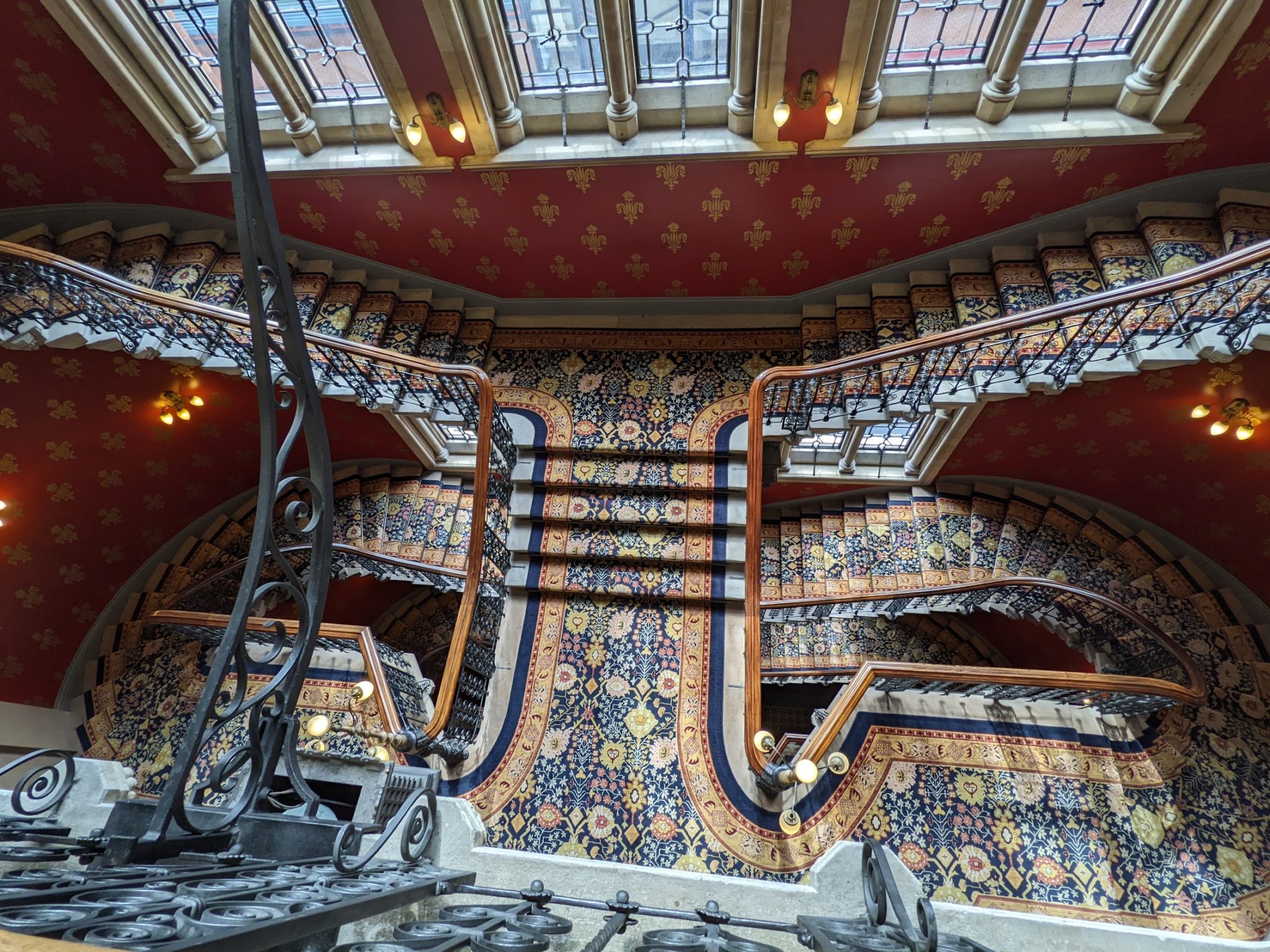 St. Pancras Renaissance London Grand Staircase Suite (awesome Suite ...