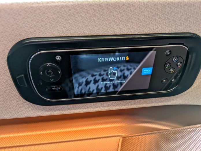 World's Longest Flight Review: Singapore Airlines SIN-JFK In Business ...