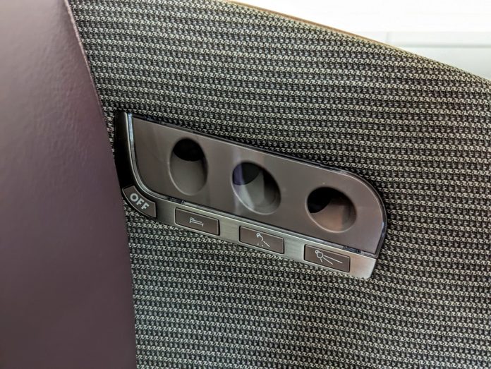 World's Longest Flight Review: Singapore Airlines SIN-JFK In Business ...