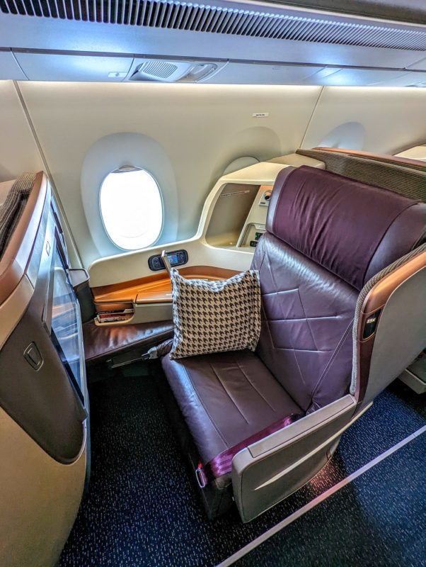 World's Longest Flight Review: Singapore Airlines SIN-JFK In Business ...
