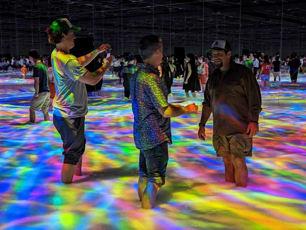 What is TeamLabs (and why should you go next time you visit Tokyo)