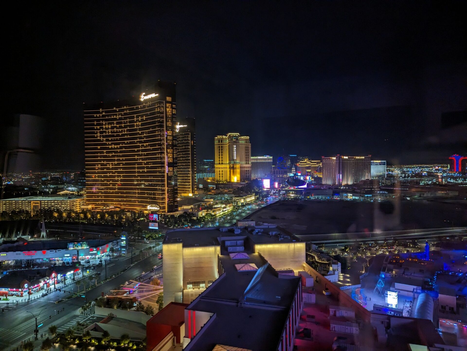 Resorts World Las Vegas / Conrad Las Vegas review (Nick's new favorite ...