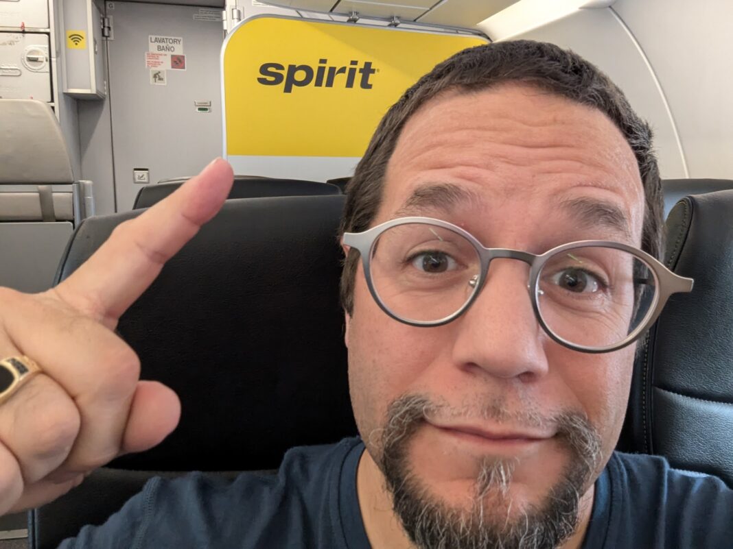 Spirit goes bankrupt again, pilot calls in drunk, Austrian Airlines ...