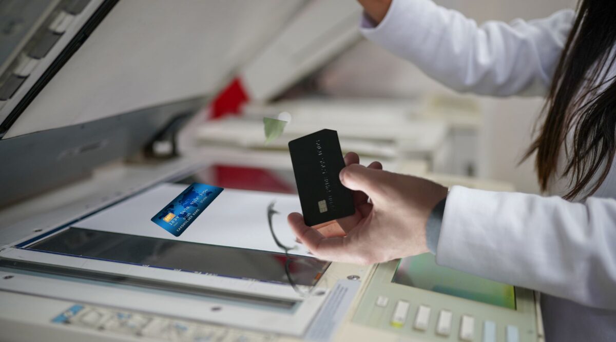 Copycat credit cards, another program inches toward dynamic pricing, a ...