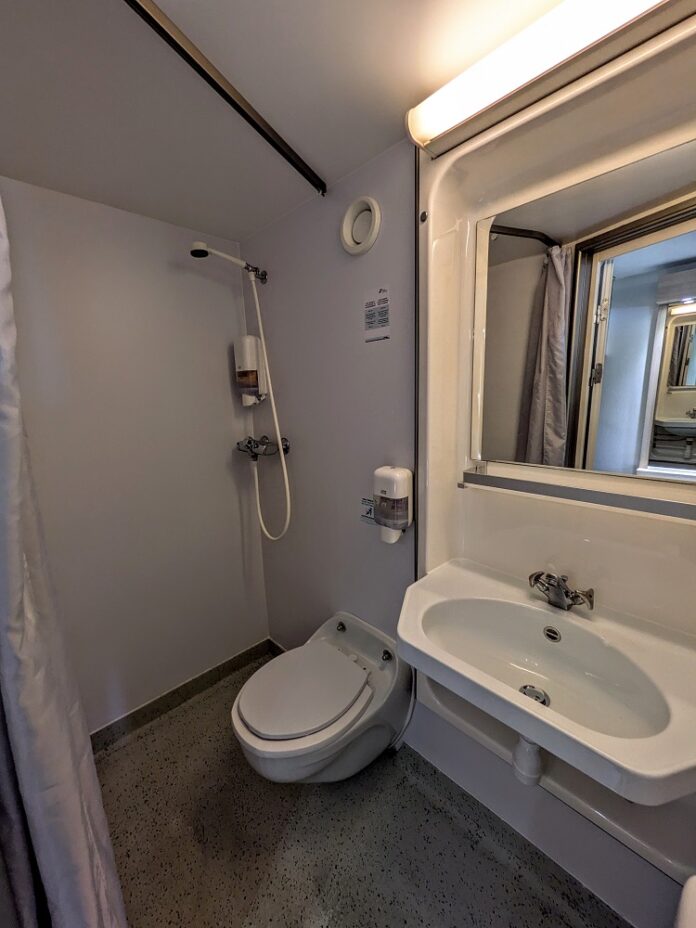 DFDS ferry review: Amsterdam (IJmuiden) to Newcastle in a 4 bed pet ...