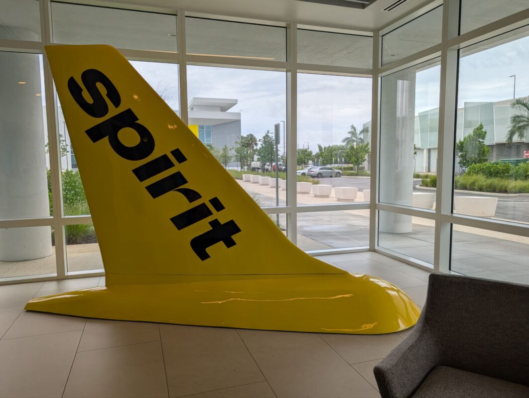 Spirit adds extra legroom, elite & cardholder upgrades, redeem points ...