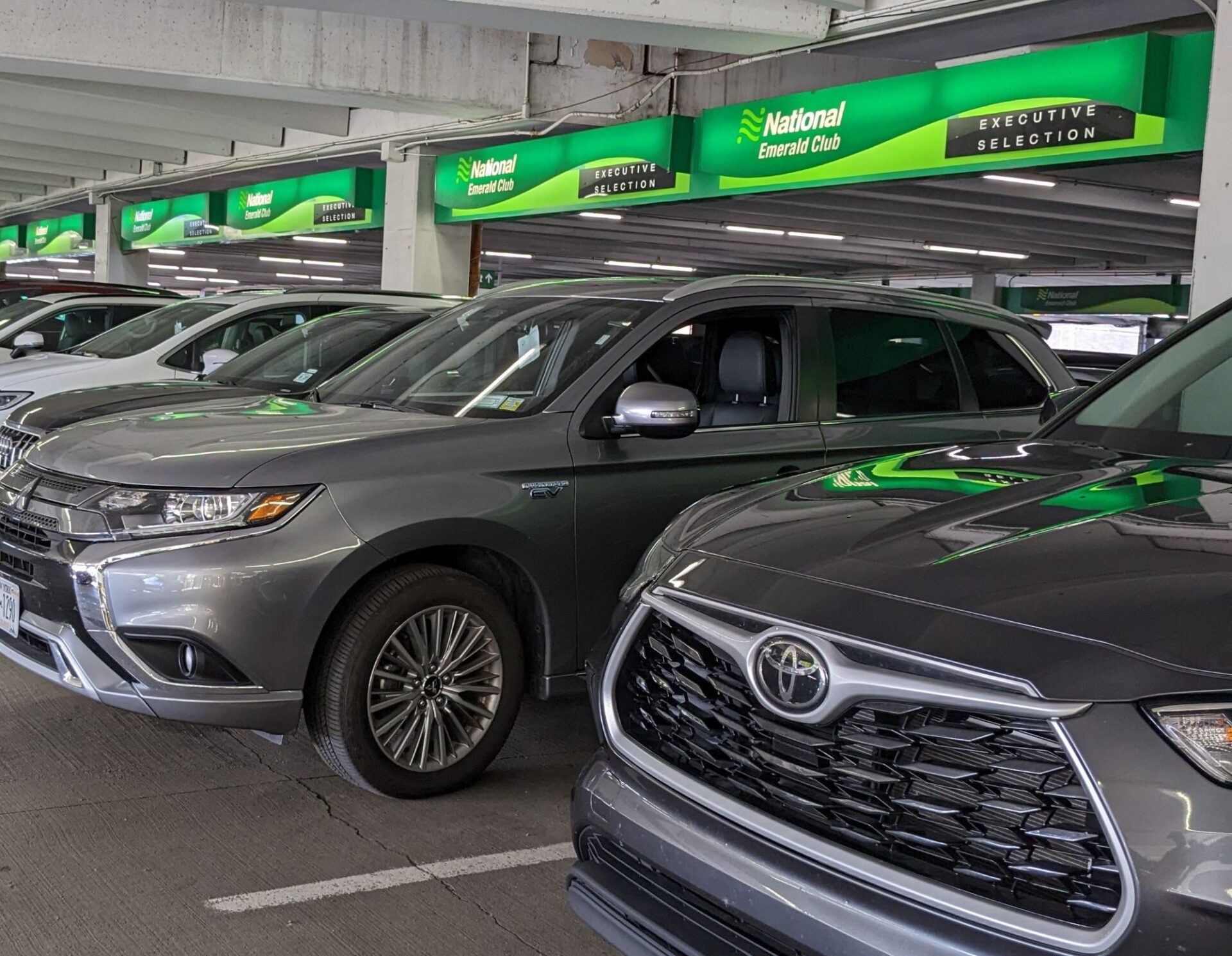 Rental car loyalty programs guide: Shortcuts to elite status, earning ...