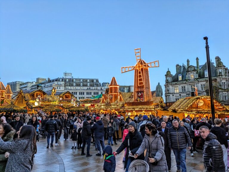A weekend in Birmingham, England: German Christmas market, Peaky ...